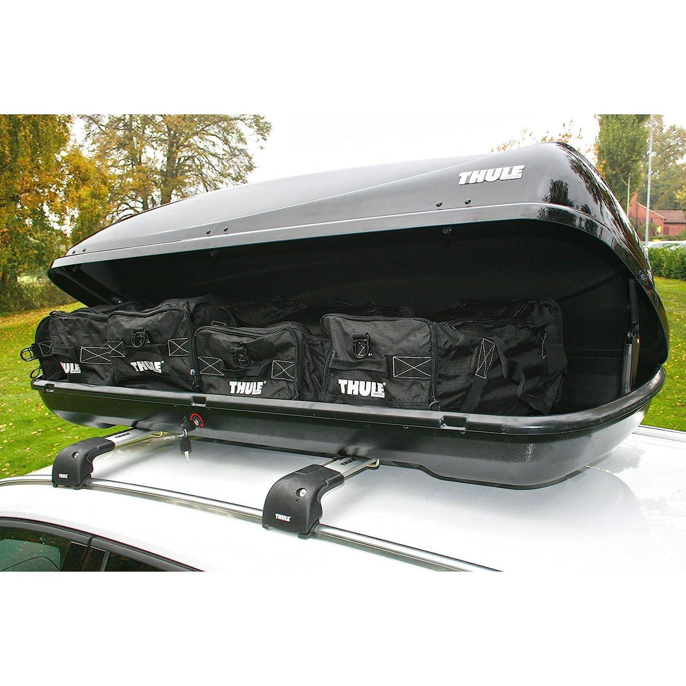 Thule Ocean 200 Car Roof Top Box 450 Litre Gloss Black — UK Camping And ...
